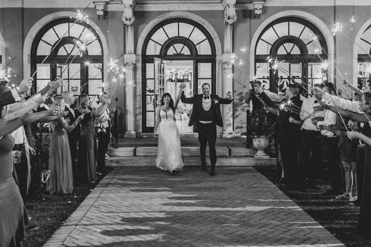 Chicago Area Weddings | Armour House | Betsy & John