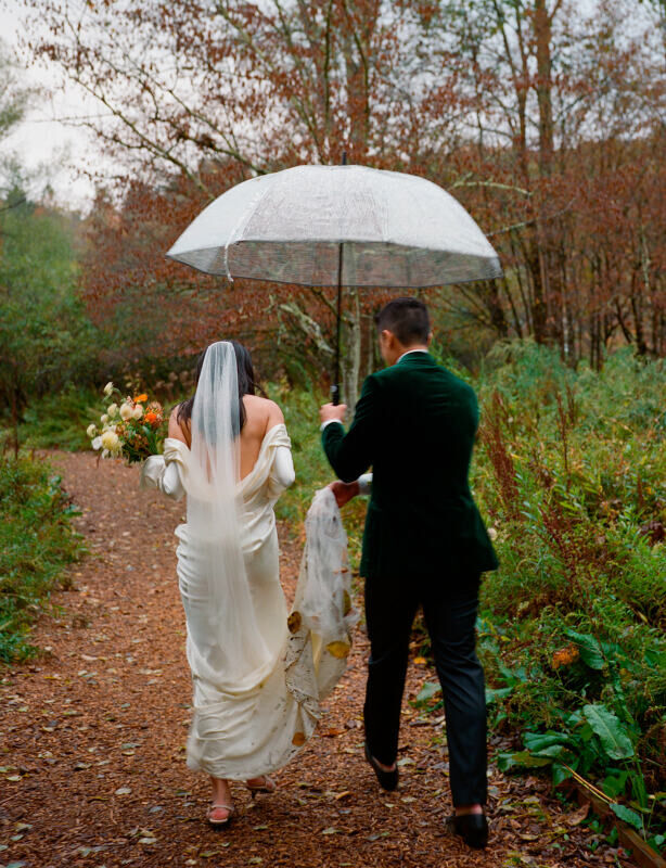 Rochester Area Weddings | Callicoon Hills | Emily & Casey