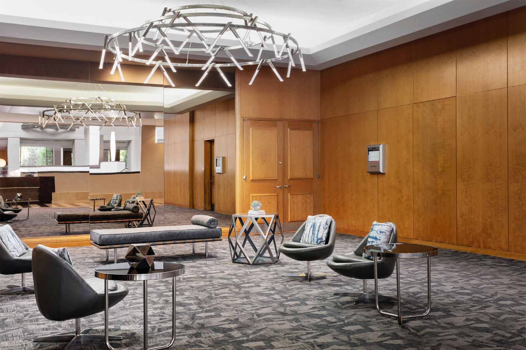 Crystal Gateway Marriott | Wedding Venues | Arlington, Virginia