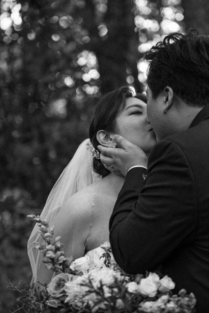 Juniper and Oak Photo, LLC | Wedding Photographer | St. Louis, Missouri