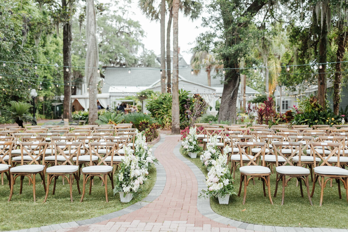 Gainesville Area Weddings | Sweetwater Branch Inn | Paige & Igor