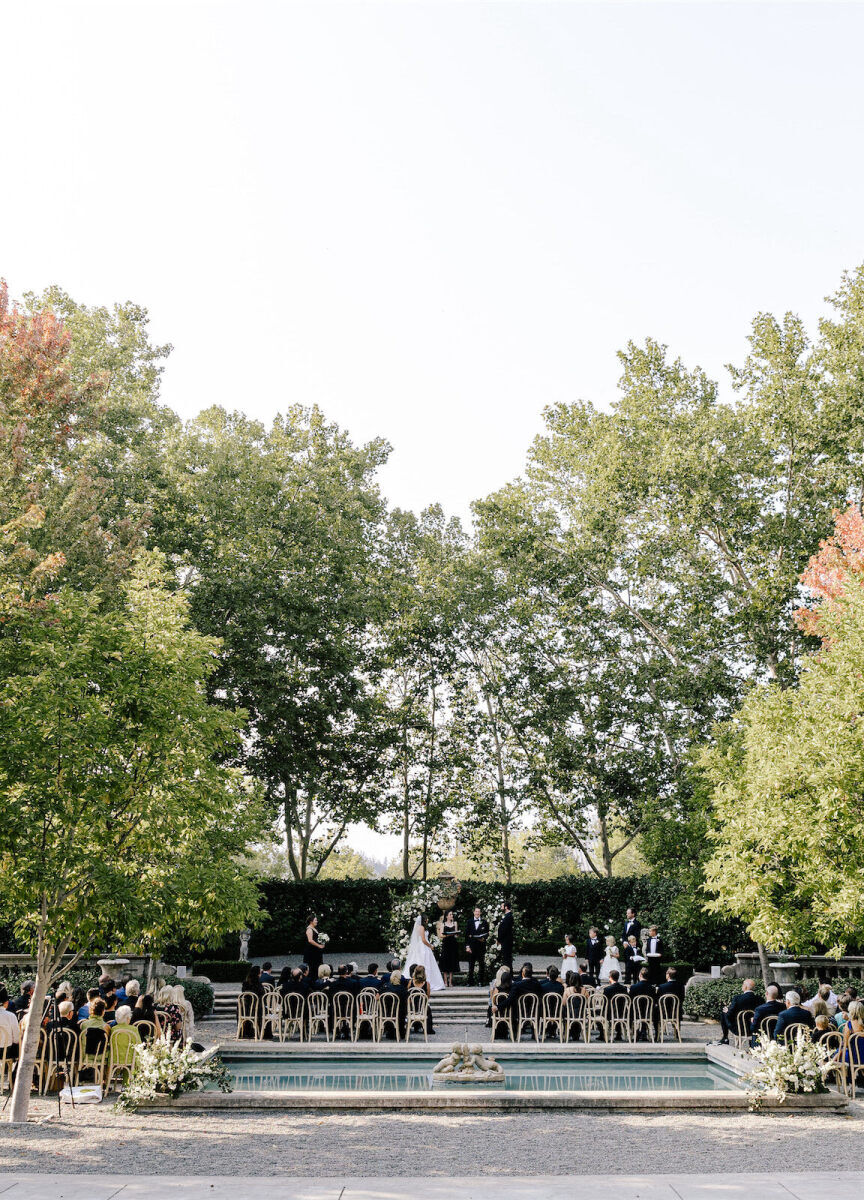 Romantic Garden Wedding | Garden Wedding Venues