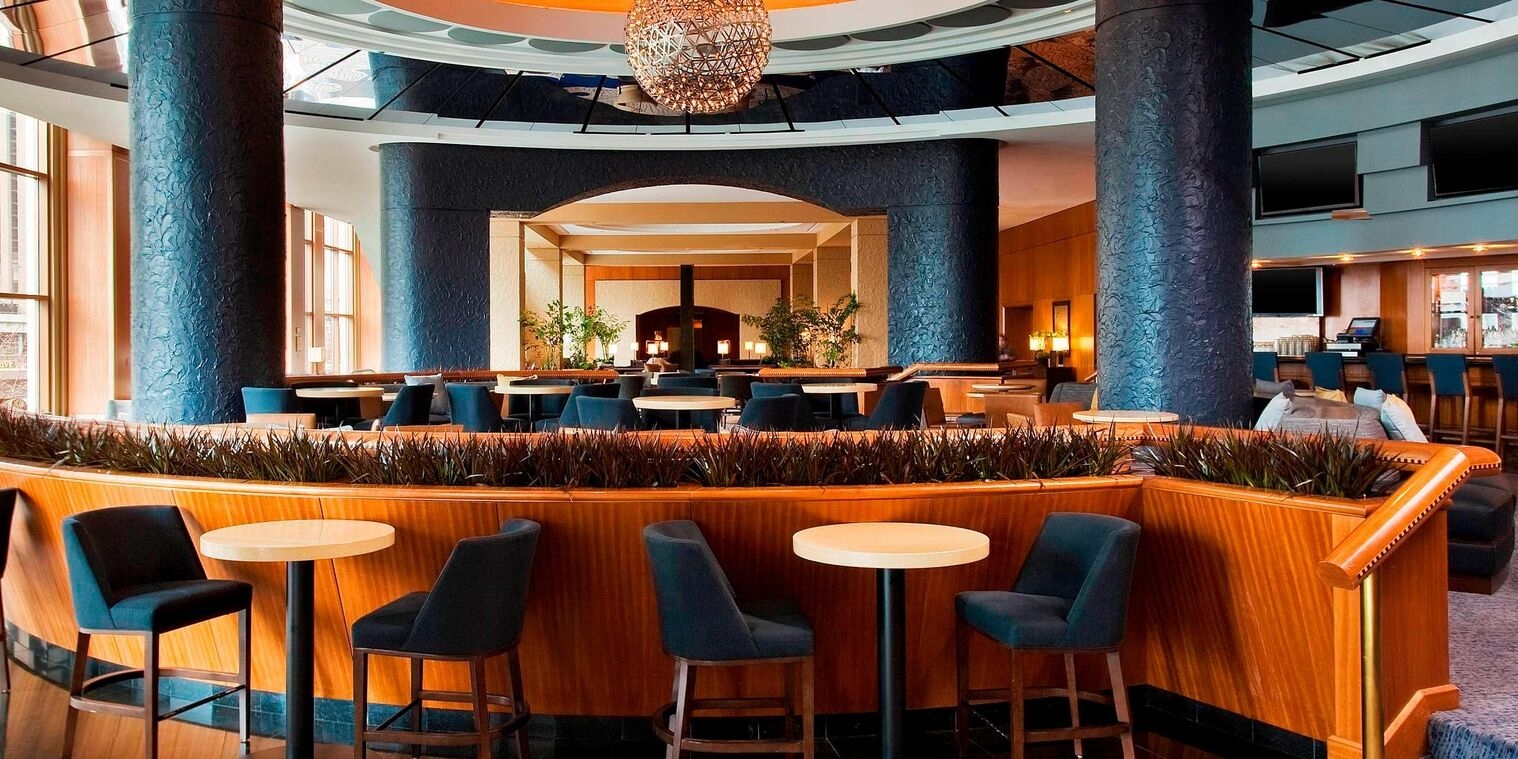 Sheraton Grand Chicago Riverwalk | Wedding Venues | Chicago, Illinois