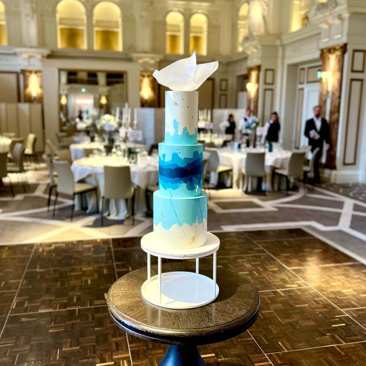 Simon’s Bakery | Wedding Cakes | UK