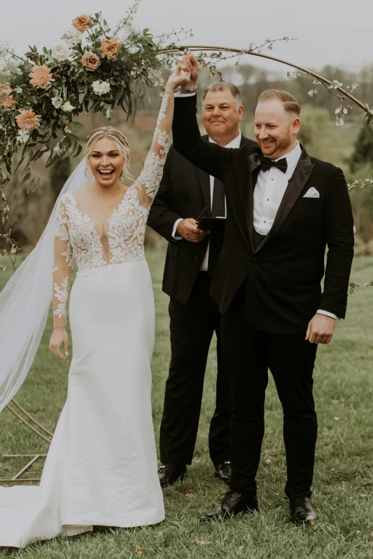 Charlottesville Area Weddings | The Market at Grelen | Jessica & Colin